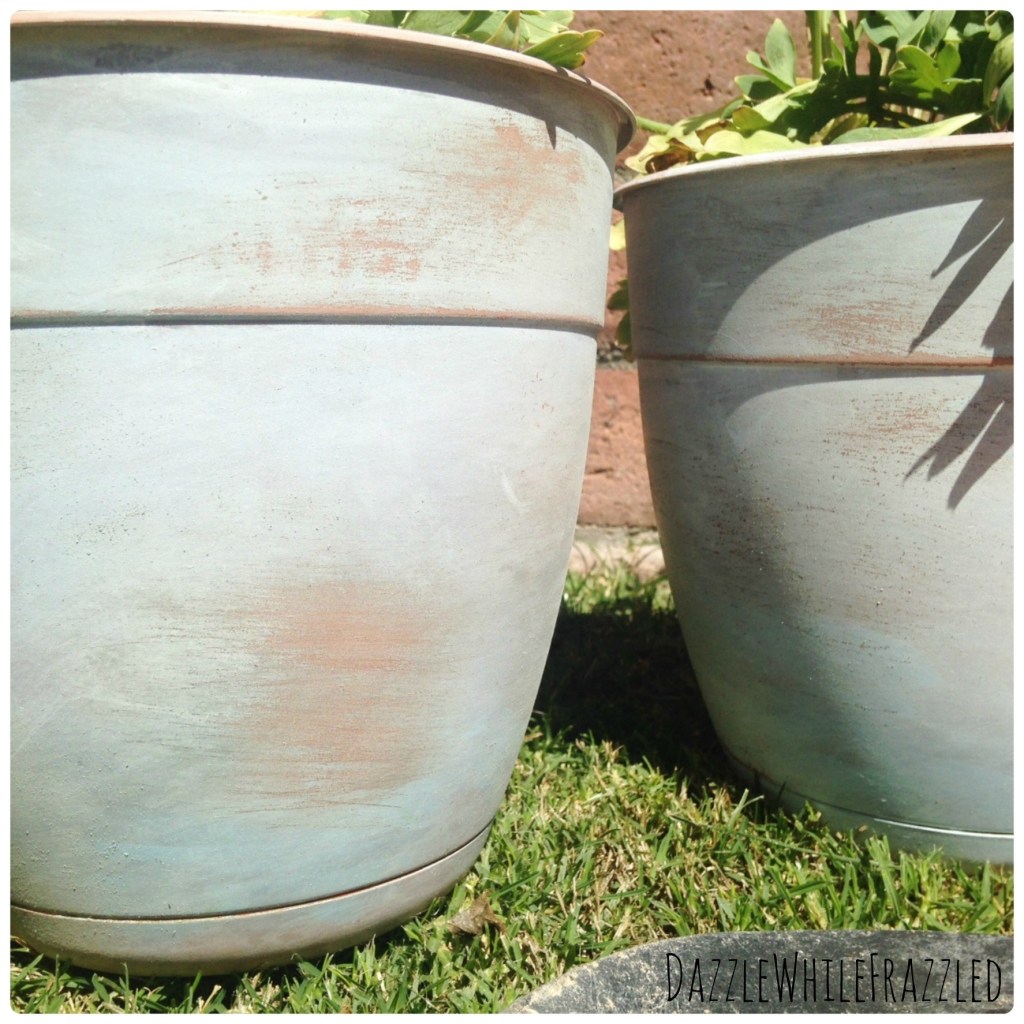 How to Make New Plastic Pots Look Old with Paint